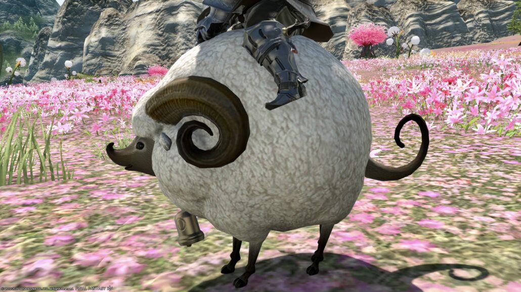 Cute sheep Mount The Firmament “Albino Karakul” | Norirow Note Eorzean ...