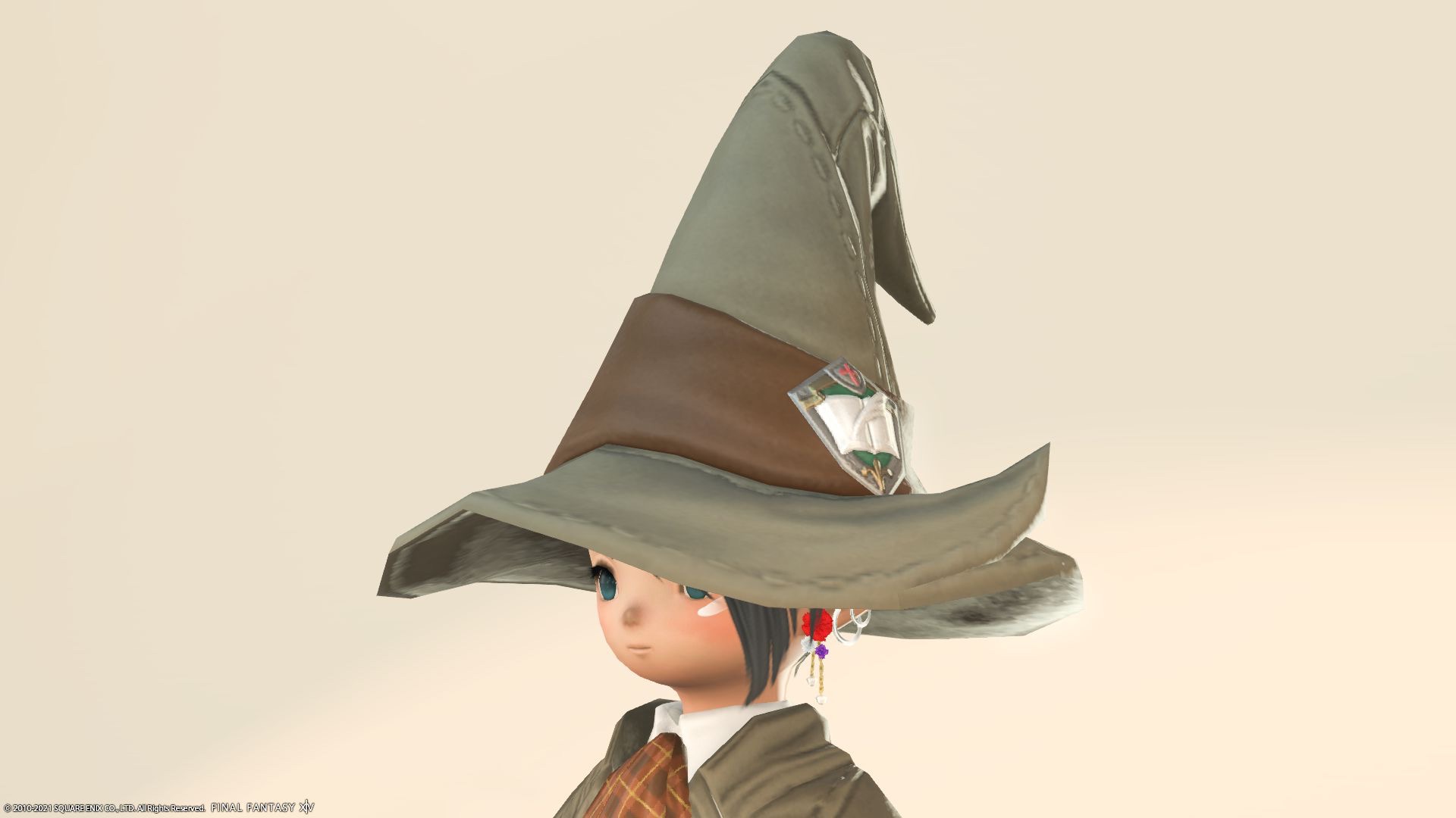 [Glamour] A slightly military-style magical military scholar equipped ...