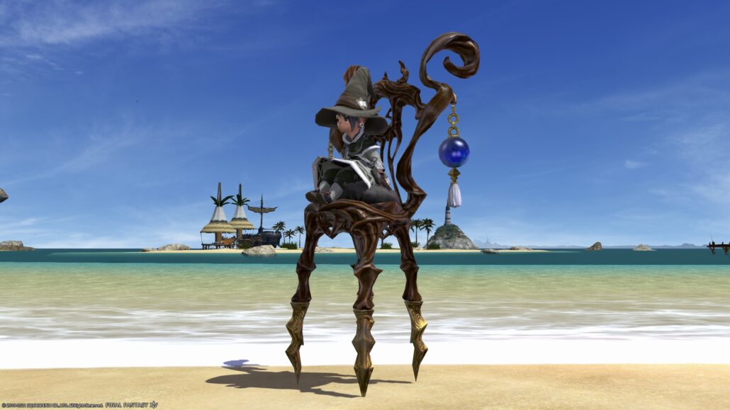 Fashionable and antique chair mount “Archon Throne” with long legs ...