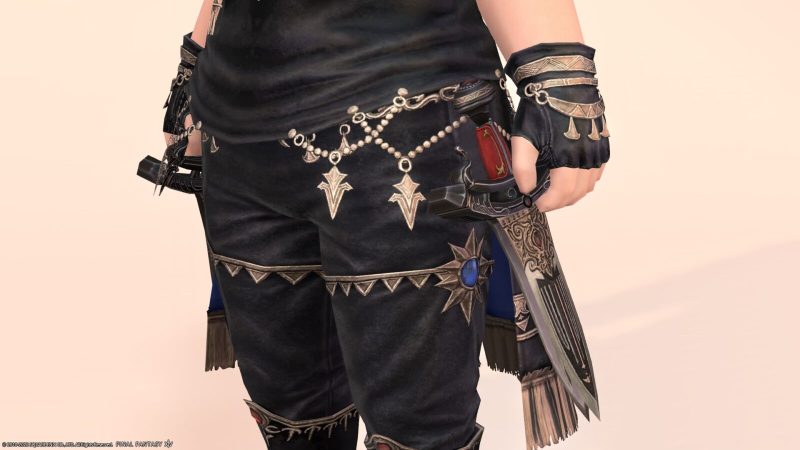 Dancer’s AF5 Weapon “Terpsichore”, a throwing weapon like a kunai that ...