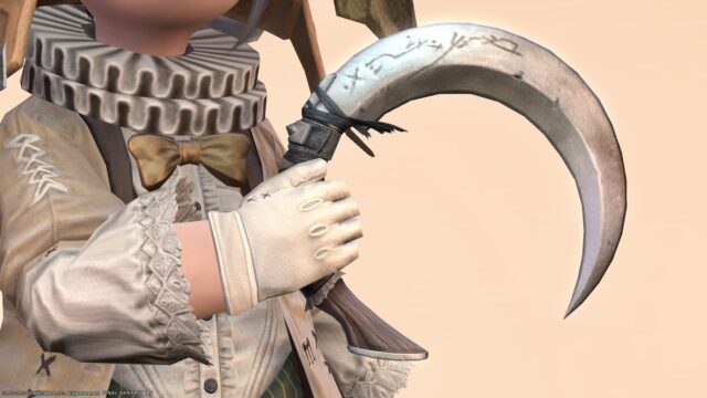 Dancer’s crescent sickle throwing weapon “Augmented Cryptlurker’s War ...