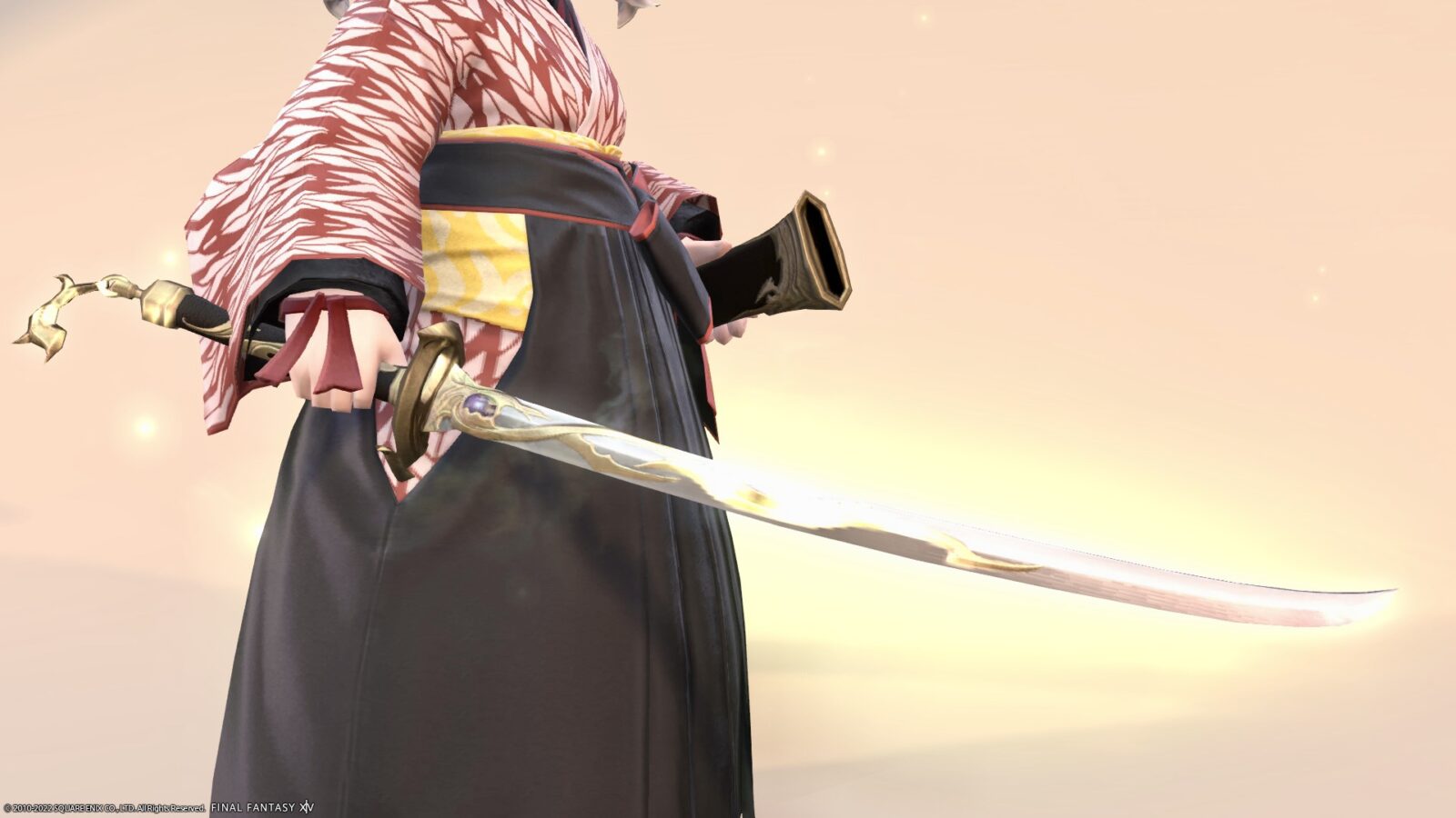 Sophia’s samurai weapon “Katana of the Goddess” that shines golden ...