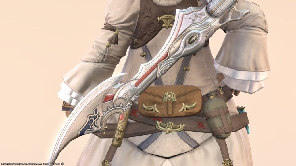 Near-future gunbreaker weapon with a crescent moon blade “Moonward ...