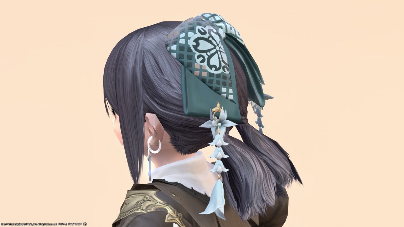 [Glamour] Noble and cute tank coordination with Defiant coat | Norirow ...