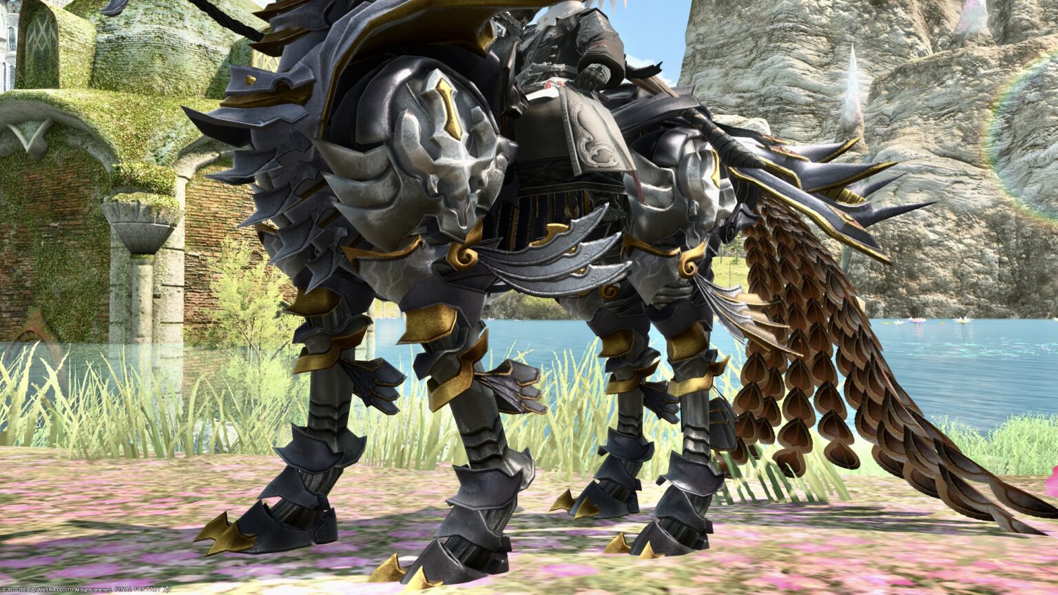 Phoenix in steel armor / GARO collaboration mount “Raigo” | Norirow ...