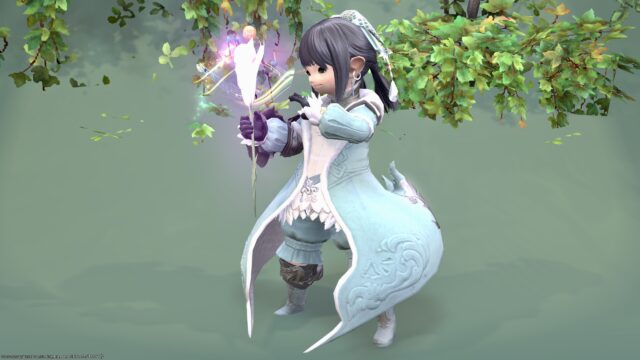 A cute moogle bouquet? White Mage’s precious glowing one-handed staff ...