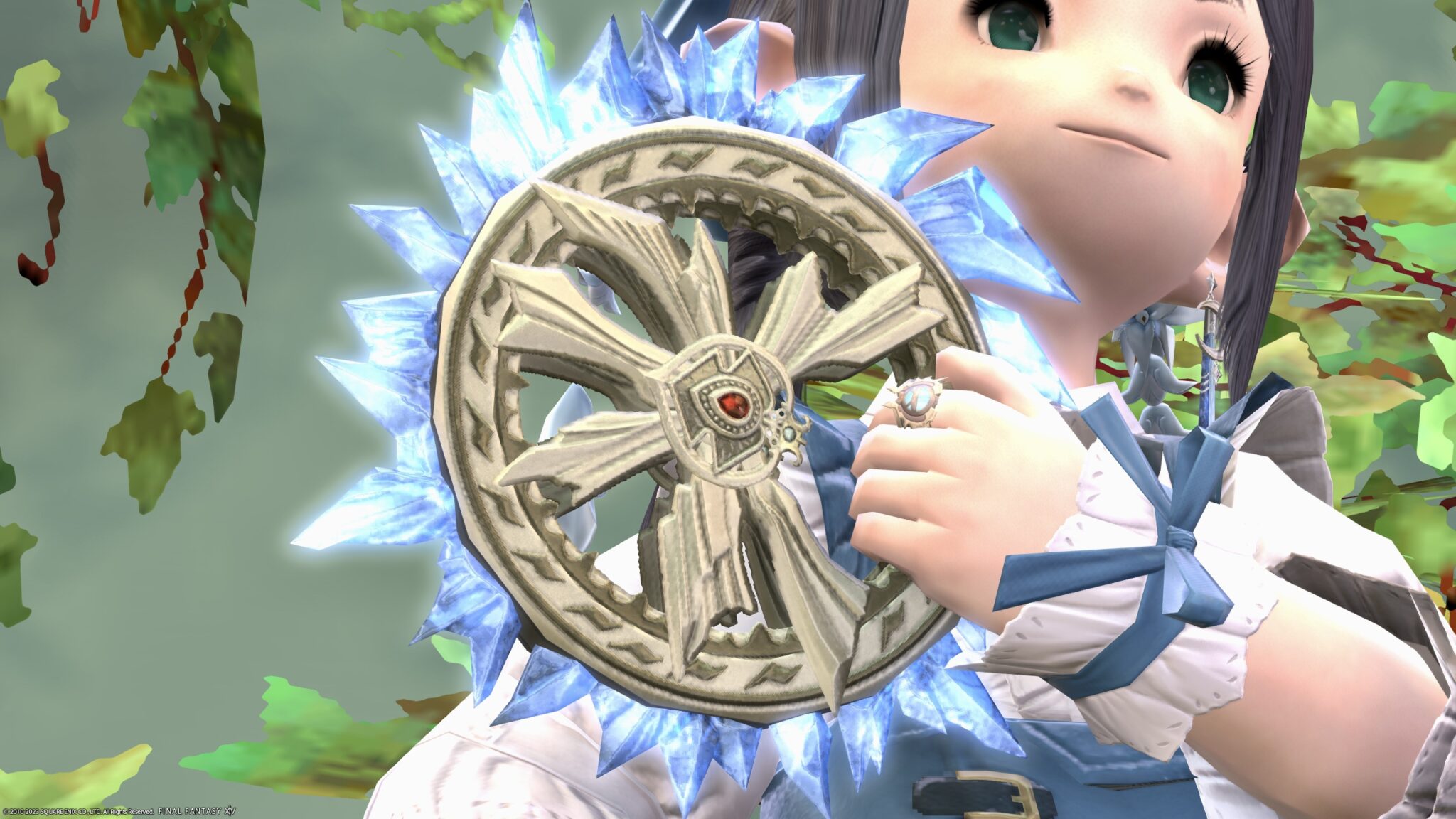 Beautiful blue crystal dancer throwing weapon “Bluespirit Glaives ...