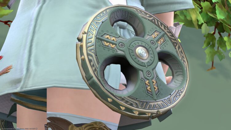 Cactus-style dancer weapon with popping thorns “Dwarven Mythril Glaives ...